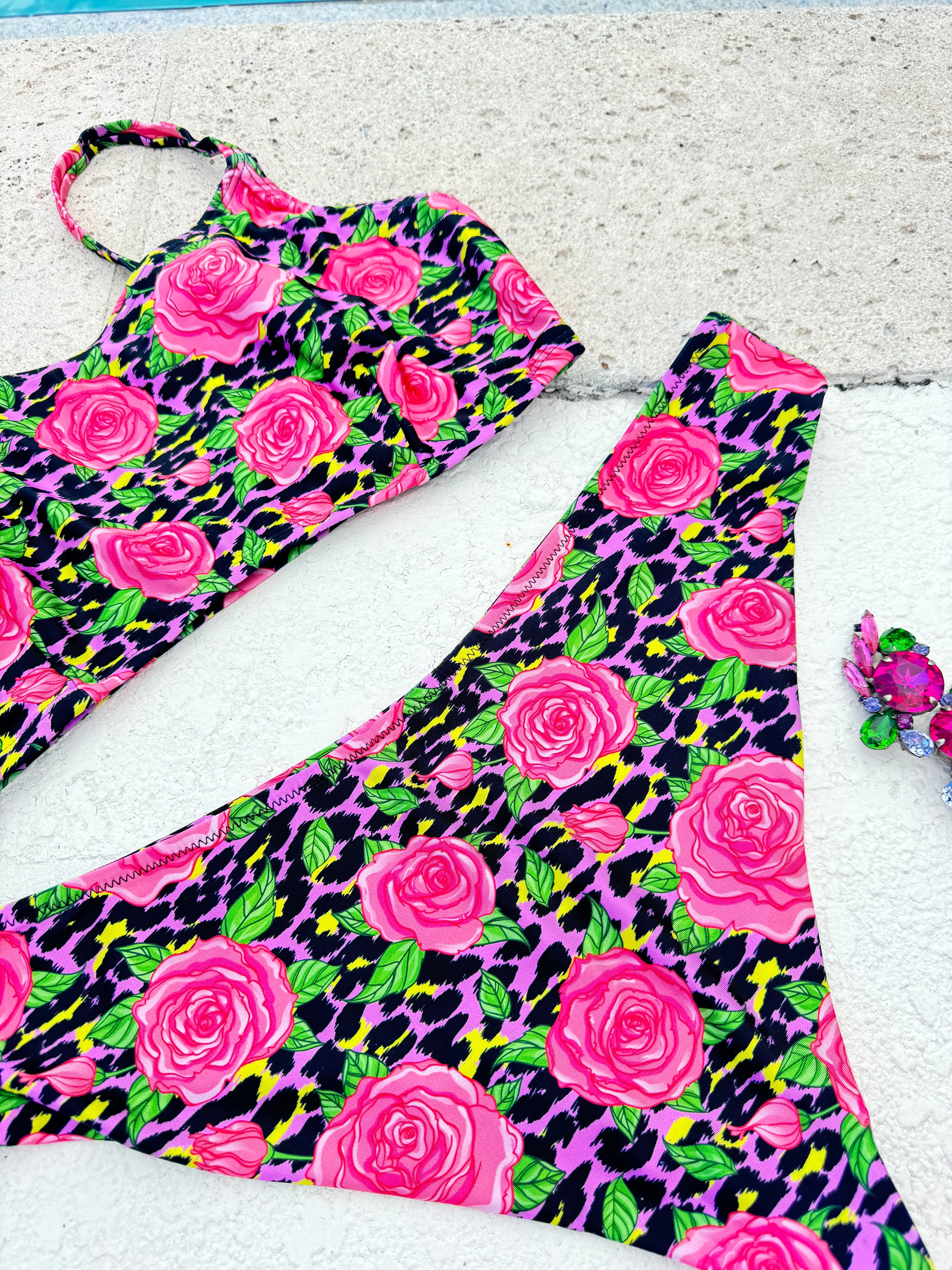 Curvy Beach - The Plus String Bikini Experts L - 4X